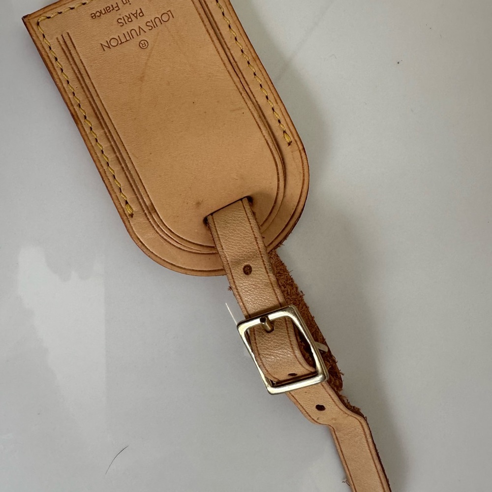 Lv Tags /2 Piece - Gem